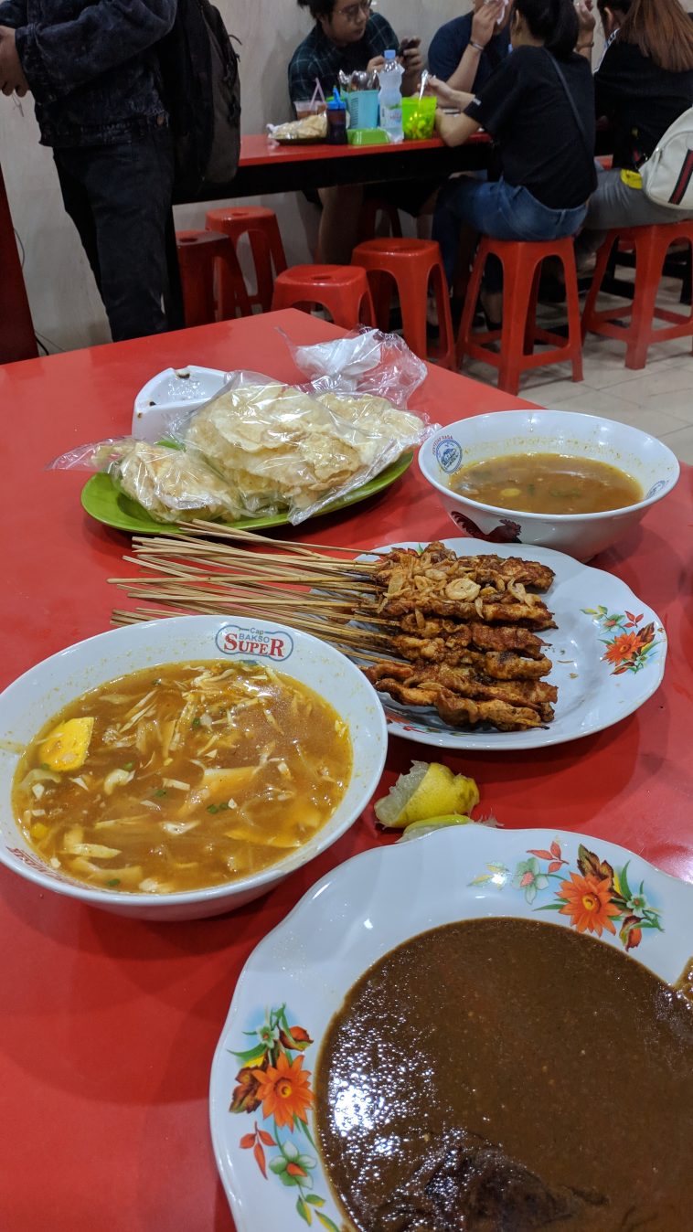 Bumbu Khas Dari Sate DJ Ini Penuh Cita Rasa | Hibur.id