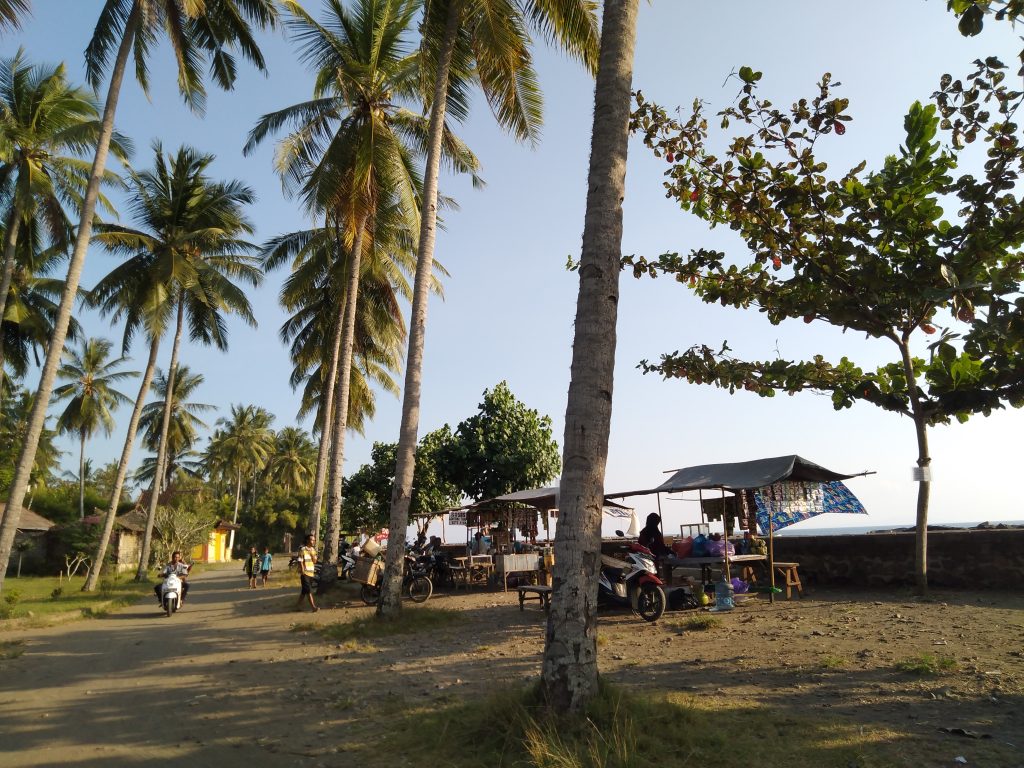 Pesona Pantai Baluk Rening Yang Begitu Eksotis | Hibur.id