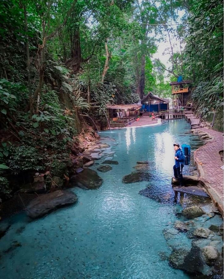 Mandi Dan Berkemah Di Surga Tersembunyi - Pemandian Bah Damanik | Hibur.id