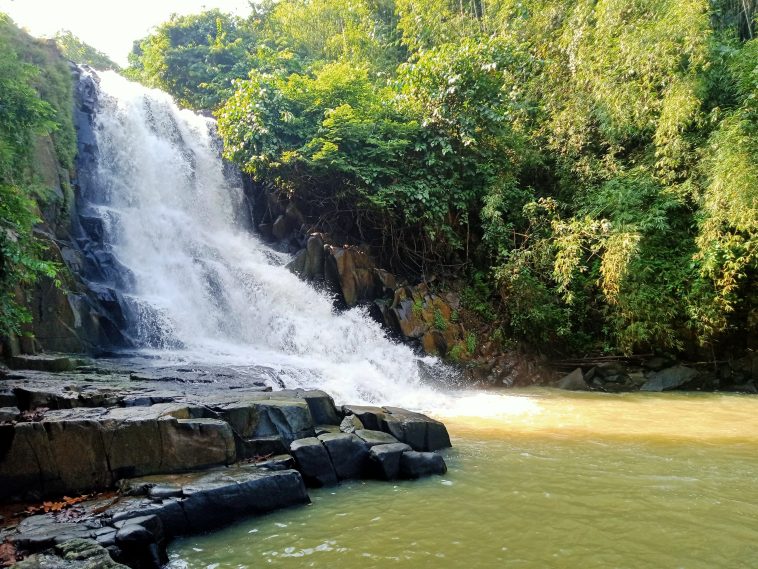 Lelahnya Perjalanan Akan Terbayar Sesaat Melihat Indahnya Curug ...