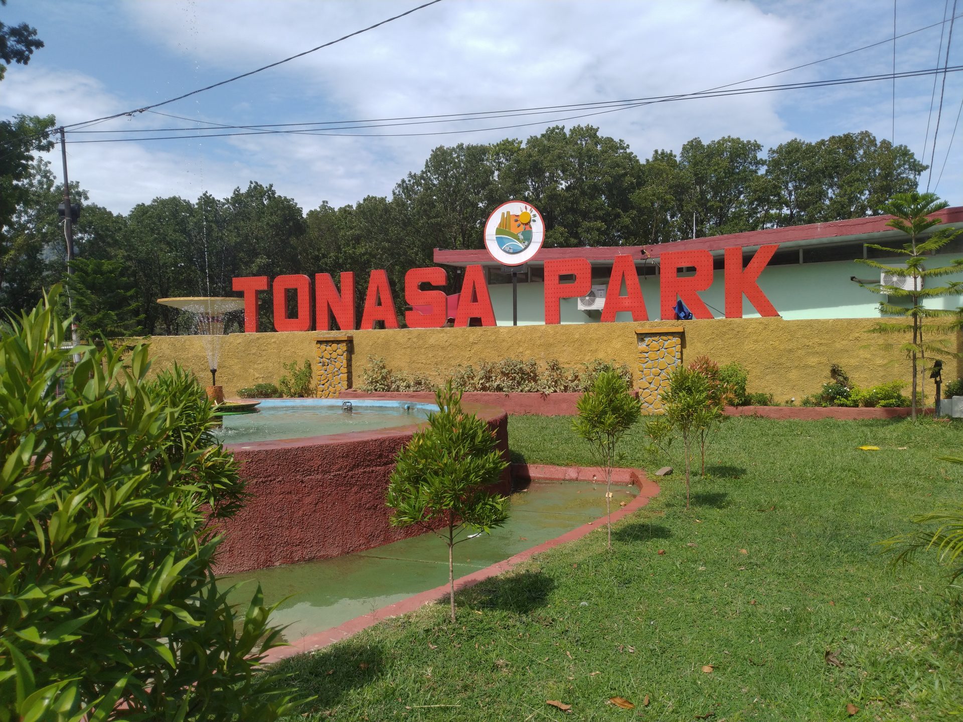 Berkemah Di Tonasa Park, Bekas Pabrik Yang Diubah Lokasi Wisata Yang ...