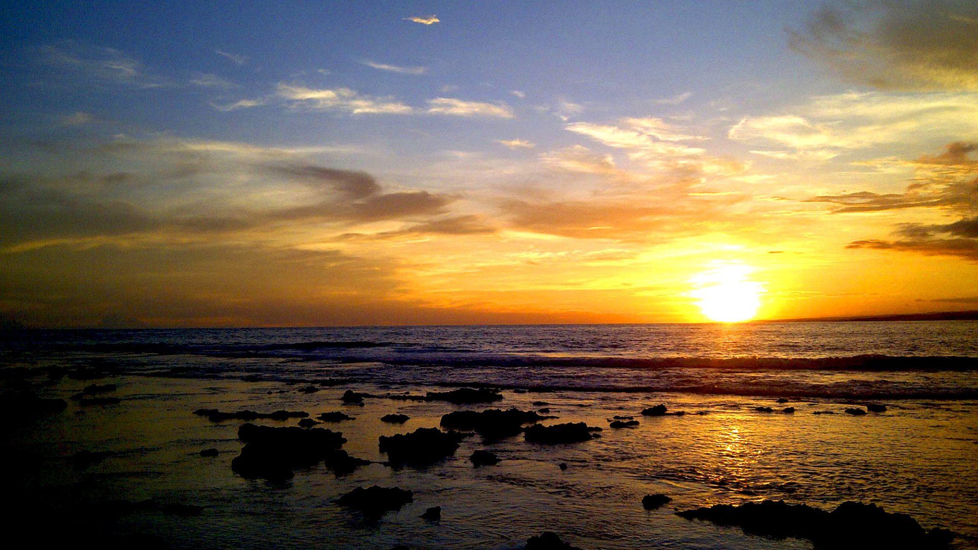Pantai Rancabuaya -Wisata Garut - Destinasi Travel Indonesia | Hibur.id