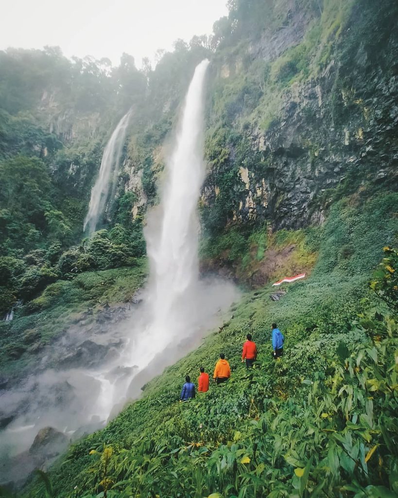 Mari Berwisata Curug Cileat - Destinasi Travel Indonesia | Hibur.id