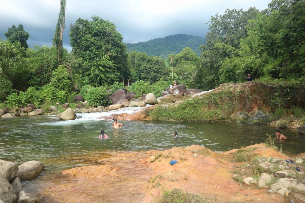 Yuk, Piknik Dan Berkemah Di Riam Sunge Banokng | Hibur.id
