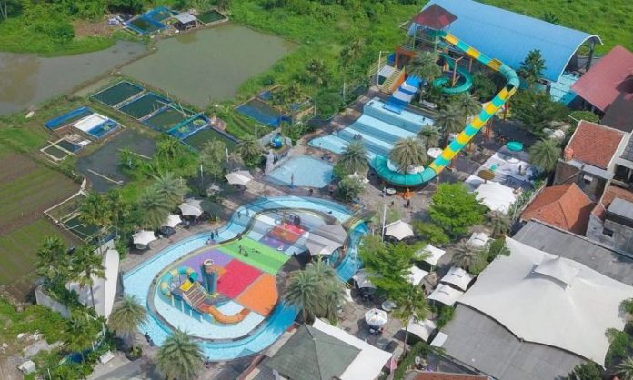 Nikmati Sensasi Seru Waterpark Bandung di Panghegar Waterboom - Destinasi Travel Indonesia