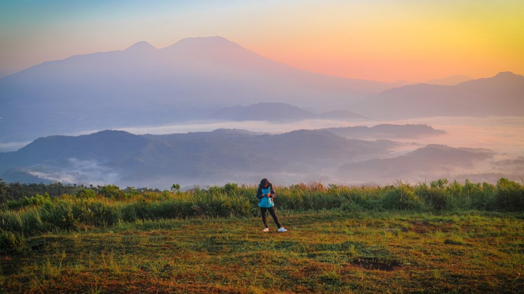 Puncak Peuyeum, Negeri Atas Awannya Kota Ciamis | Hibur.id