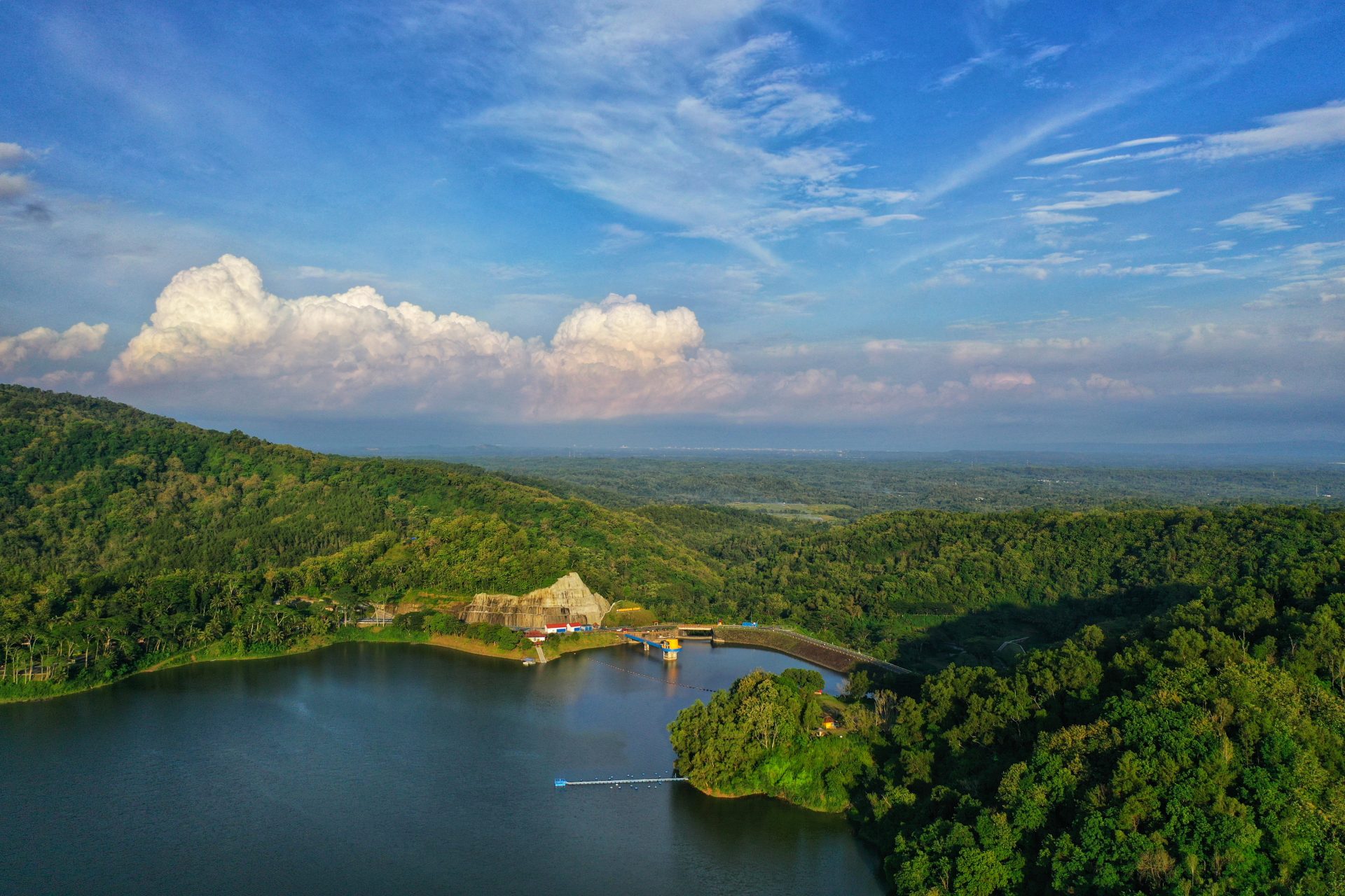 Wisata Waduk Sermo, Lokasi Wisata Di Yogyakarta Yang Sangat Kalau ...