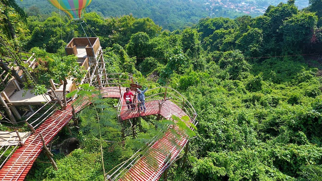 Menikmati Indahnya Kota Banten dari Puncak Gunung Pinang - Destinasi ...