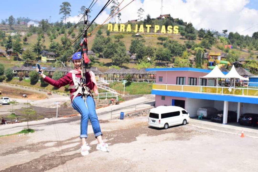 Intip Serunya Berlibur ke Swiss Van Java, Darajat Pass Garut | Hibur.id