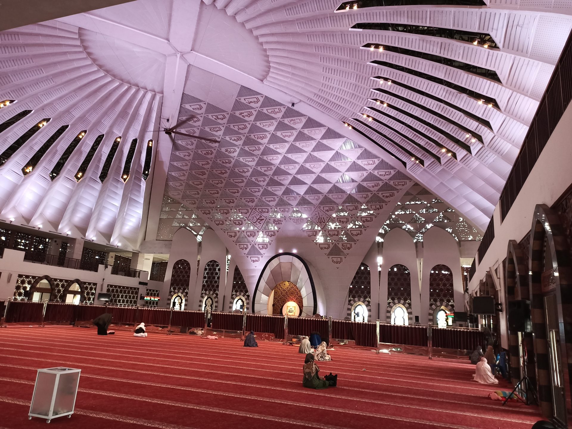 Menguak Keindahan Tempat Wisata yang Memikat di Kota Padang | Hibur.id