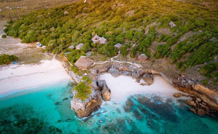 Jelajahi Kecantikan Pantai Rote: 7 Destinasi Pantai Terbaik | Hibur.id