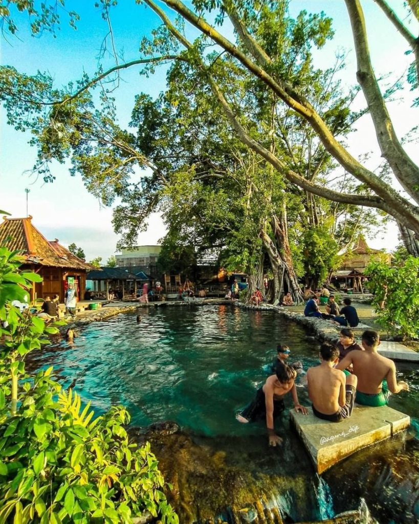 Keindahan Umbul di Klaten: Menikmati Pesona Air dan Alam yang Memesona ... Keindahan Umbul di Klaten: Menikmati Pesona Air dan Alam yang Memesona ...