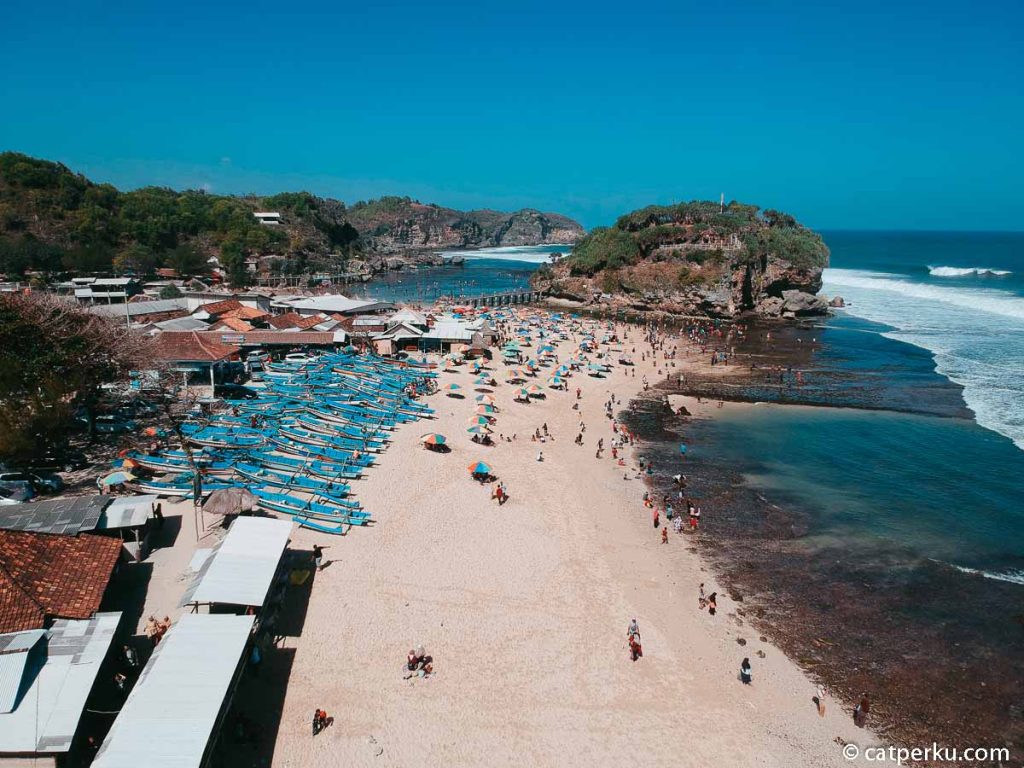 Pantai Drini Gunung Kidul, Keindahan Pantai di Ujung Selatan Yogyakarta ...