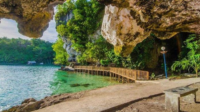 Destinasi Wisata Terbaik di Pulau Biak Numfor: Surga Tropis di Timur ...